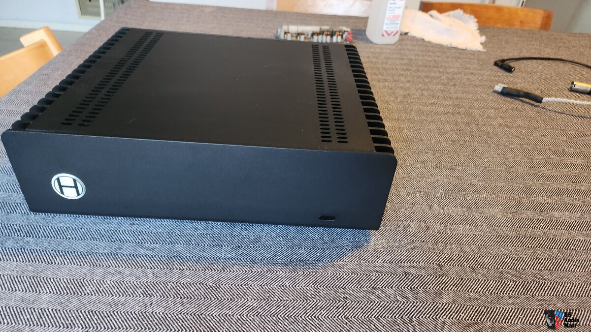 Paul Hynes SR7T dual rail (19v/12v) power supply in black - excellent ...