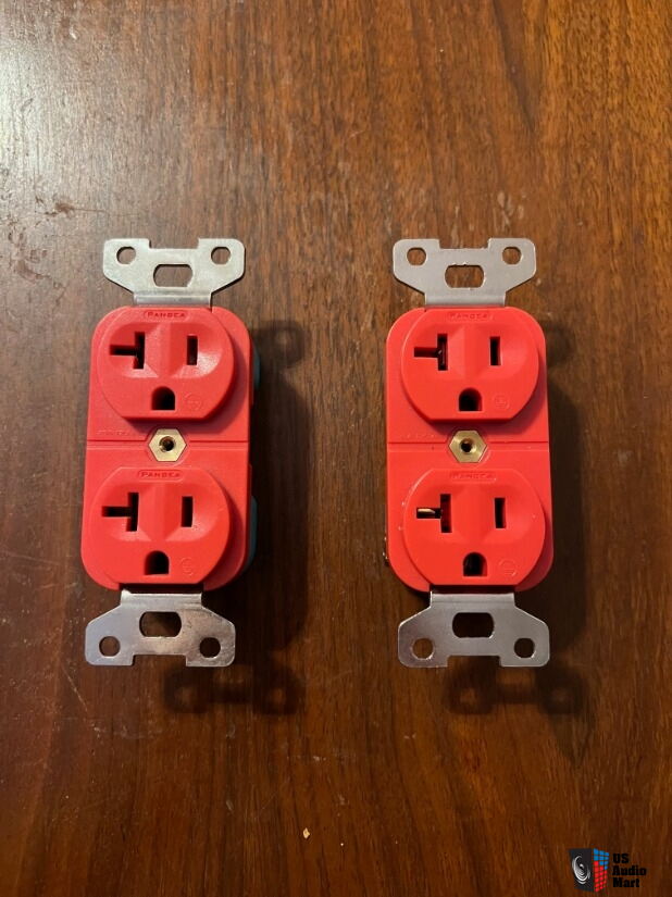 Pangea Audio Premier AC Outlet RED For Sale - US Audio Mart