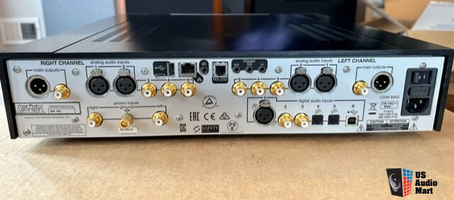 Mark Levinson No. 526 Preamplifier Photo #4396195 - US Audio Mart