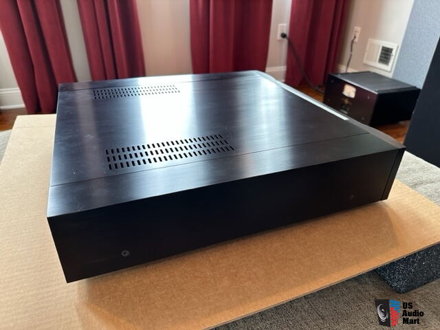 Mark Levinson No. 526 Preamplifier Photo #4396191 - US Audio Mart