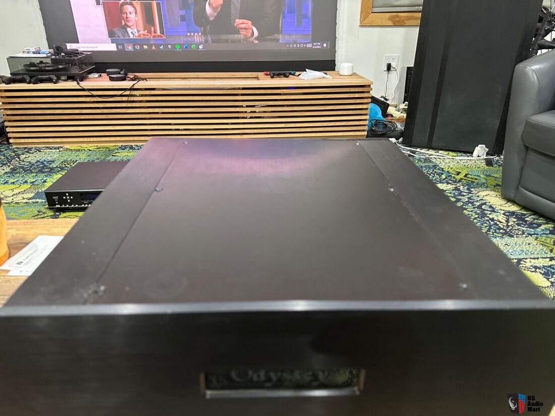 Odyssey Stratos Dual Mono - RARE! - Two Monoblocks in One Enclosure ...