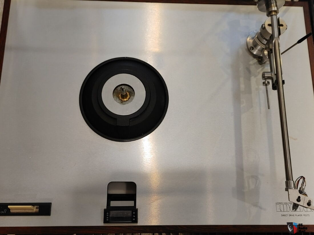 Luxman PD-272 Direct Drive Turntable Photo #4399303 - US Audio Mart