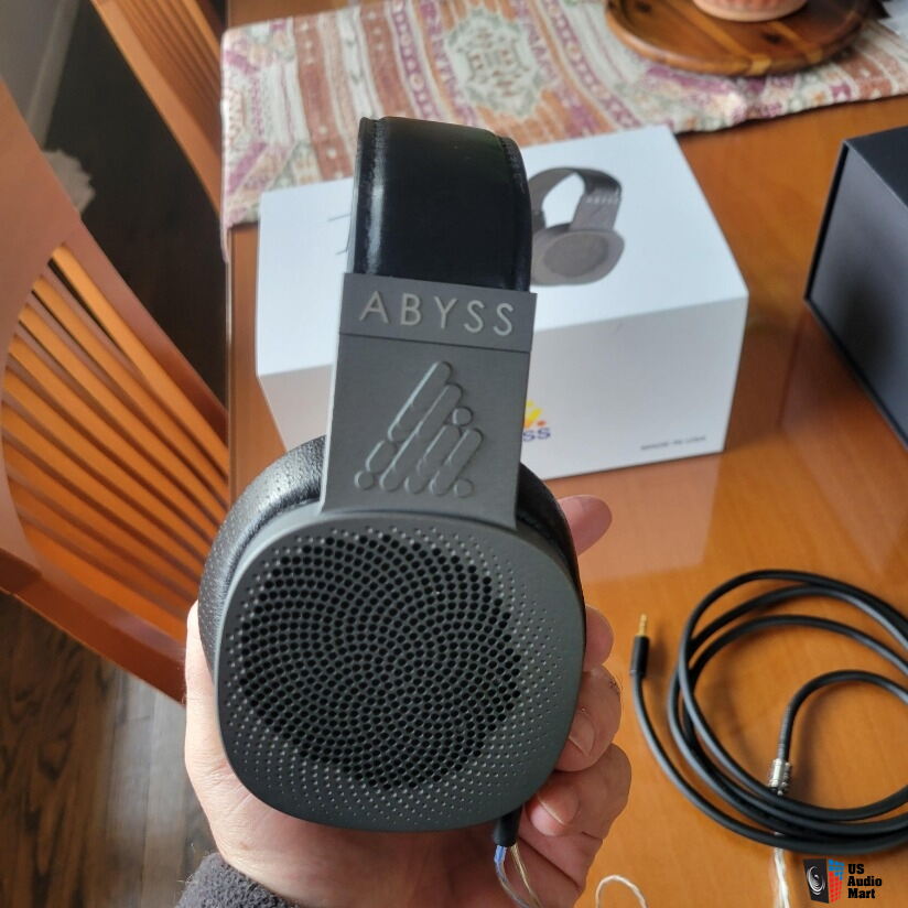 Abyss Diana PHI Headphones Photo #4400788 - US Audio Mart
