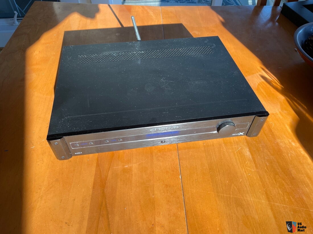 Like new Emotiva mc1 13.2 Channel Dolby Atmos & DTS:X Cinema Processor ...