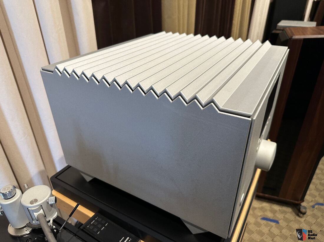 Pre-Owned Audionet STERN preamplifier in fantastic condition Photo ...