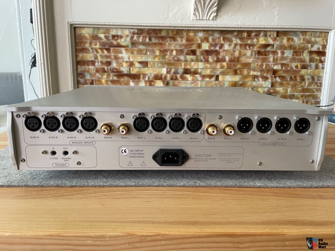 Denafrips Athena Preamp (Silver) - Like New/Mint Photo #4409473 - US ...