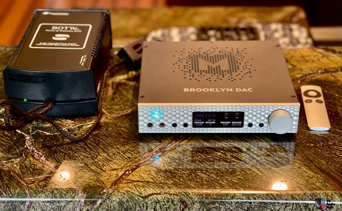 Mytek BROOKLYN DAC with SBOOSTER Linear Power Supply! Photo #4409918 ...