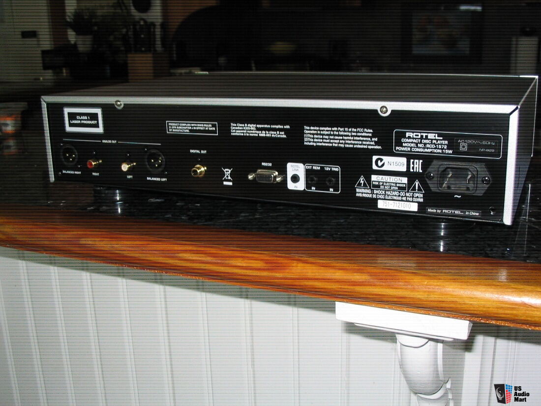 Rotel RCD-1572 CD Player Photo #4411731 - US Audio Mart