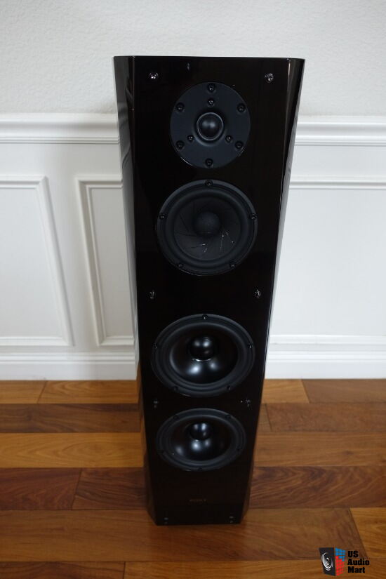 SONY SS-AR2 floor standing speakers, very musical, in mint condition ...