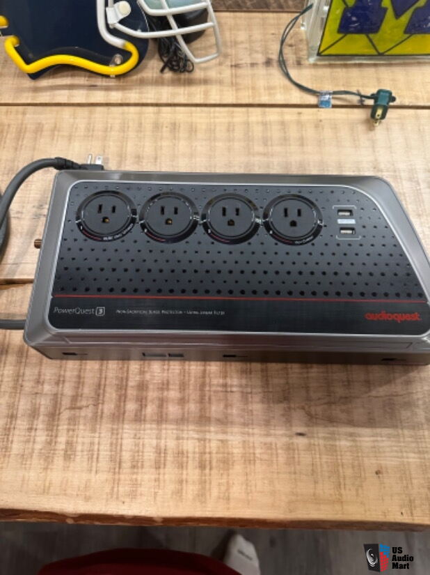 AudioQuest PowerQuest3 Power Conditioner in original box with FREE ...