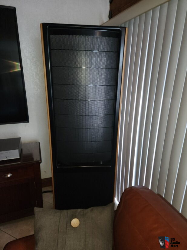 Martin Logan Monolith iii New panels 4 year's old Photo #4414908 ...