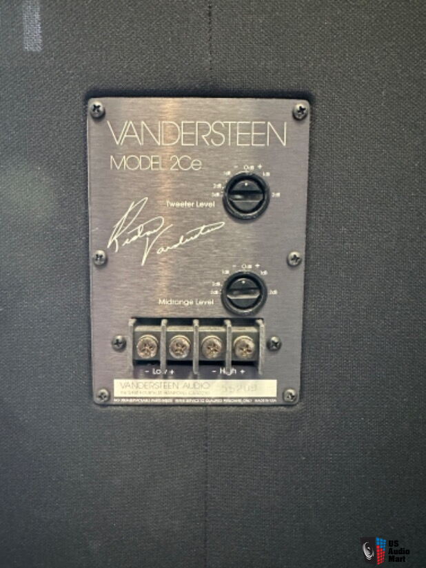 Vandersteen 2ce Signatures Speakers Photo #4415431 - US Audio Mart