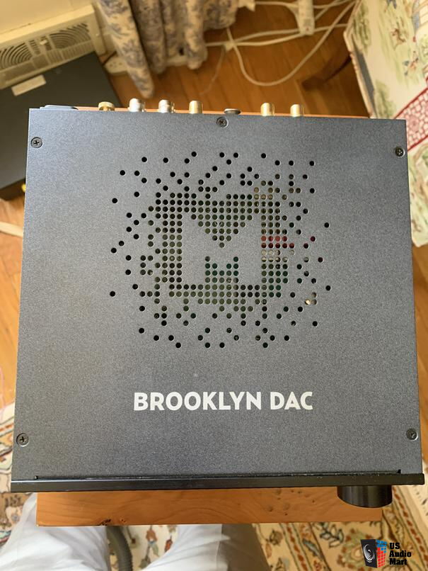 Mytek Brooklyn DAC/Pre/Phono/Headphone amp Photo #4415937 - US Audio Mart