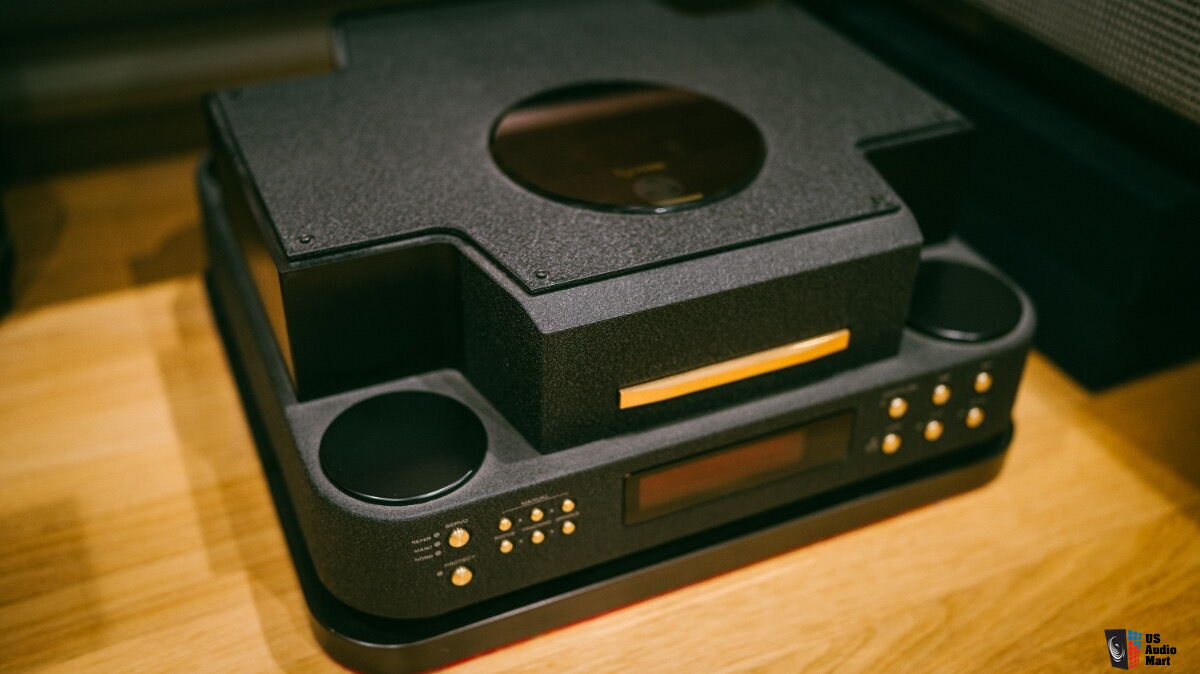 Esoteric Legendary CD Player P-0s VUK version - Top of the Line ...