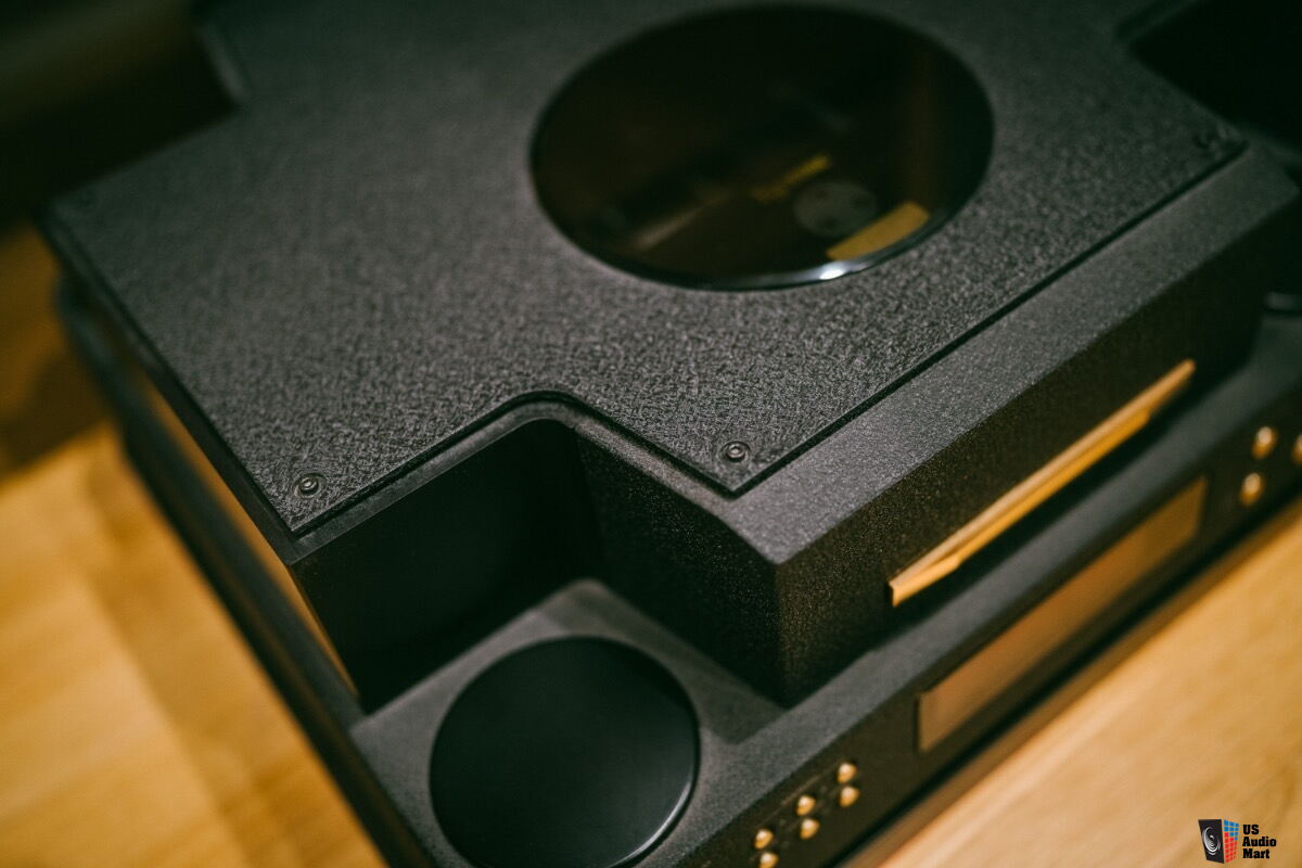 Esoteric Legendary CD Player P-0s VUK version - Top of the Line ...