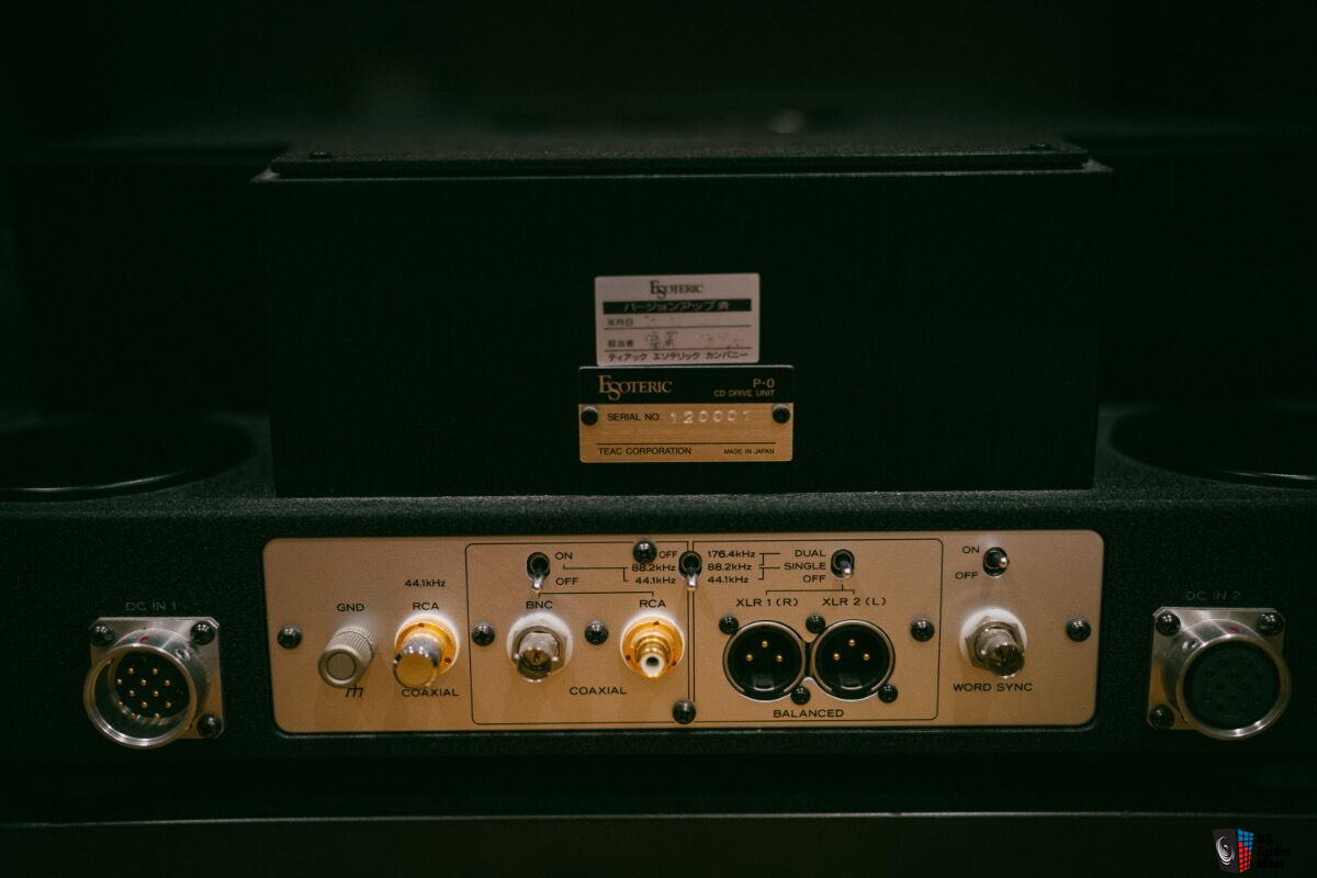 Esoteric Legendary CD Player P-0s VUK version - Top of the Line ...