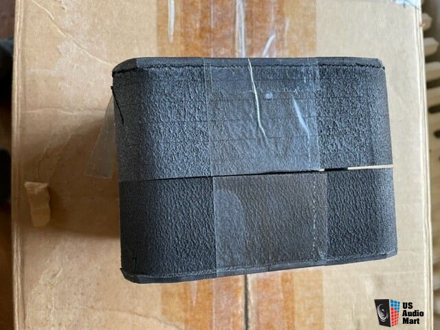 Vivid Audio D26 crosshatch tweeter replacement module - Like new Photo ...