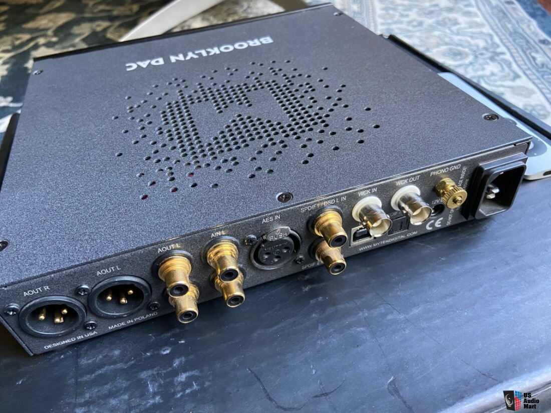 Mytek Digital Brooklyn DAC, Digital to Analog Converter Black BRKL-DAC ...