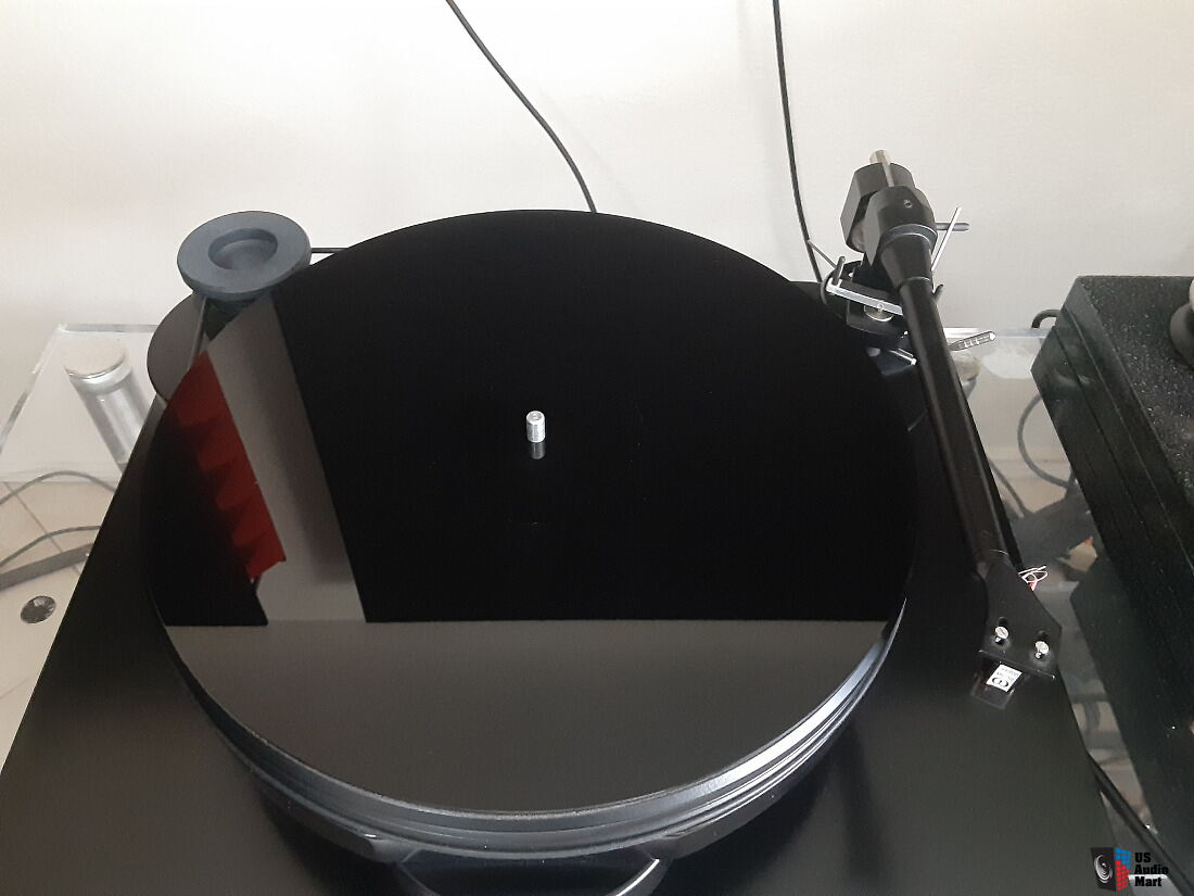 Nottingham Analog Space Deck turntable with original tonearm Photo ...