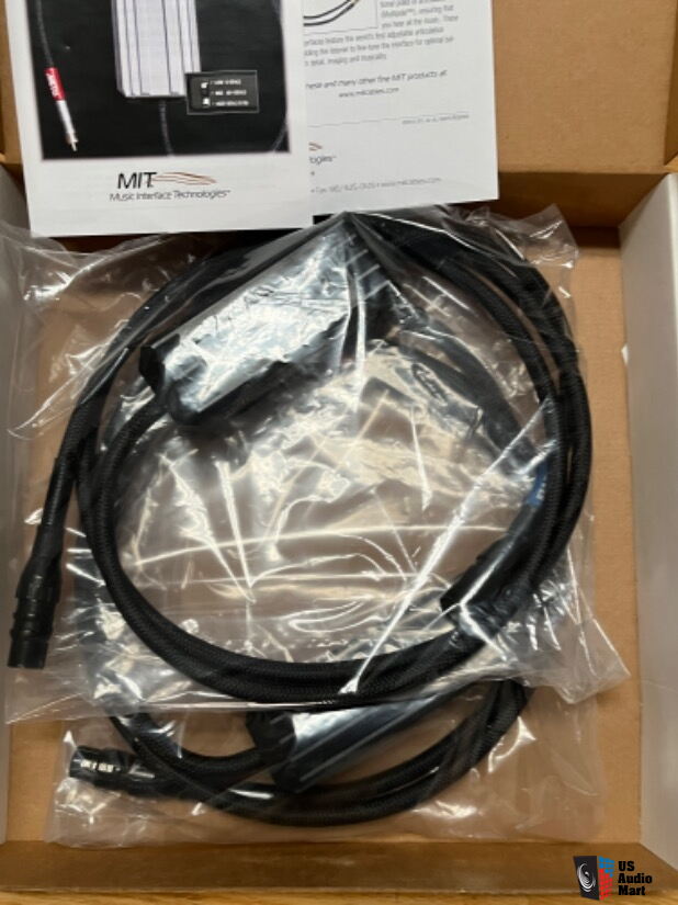 MIT 2c3d Level 1 XLR 1.5 meter Mint 2 pairs For Sale - Canuck Audio Mart