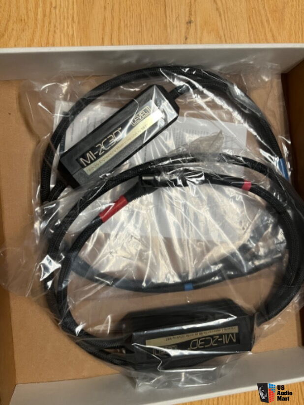 MIT 2c3d Level 1 XLR 1.5 meter Mint 2 pairs Photo #4433531 - US Audio Mart