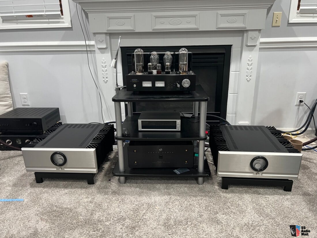 Pass Labs XA60.8 monoblocks (pair) amplifiers For Sale - Canuck Audio Mart
