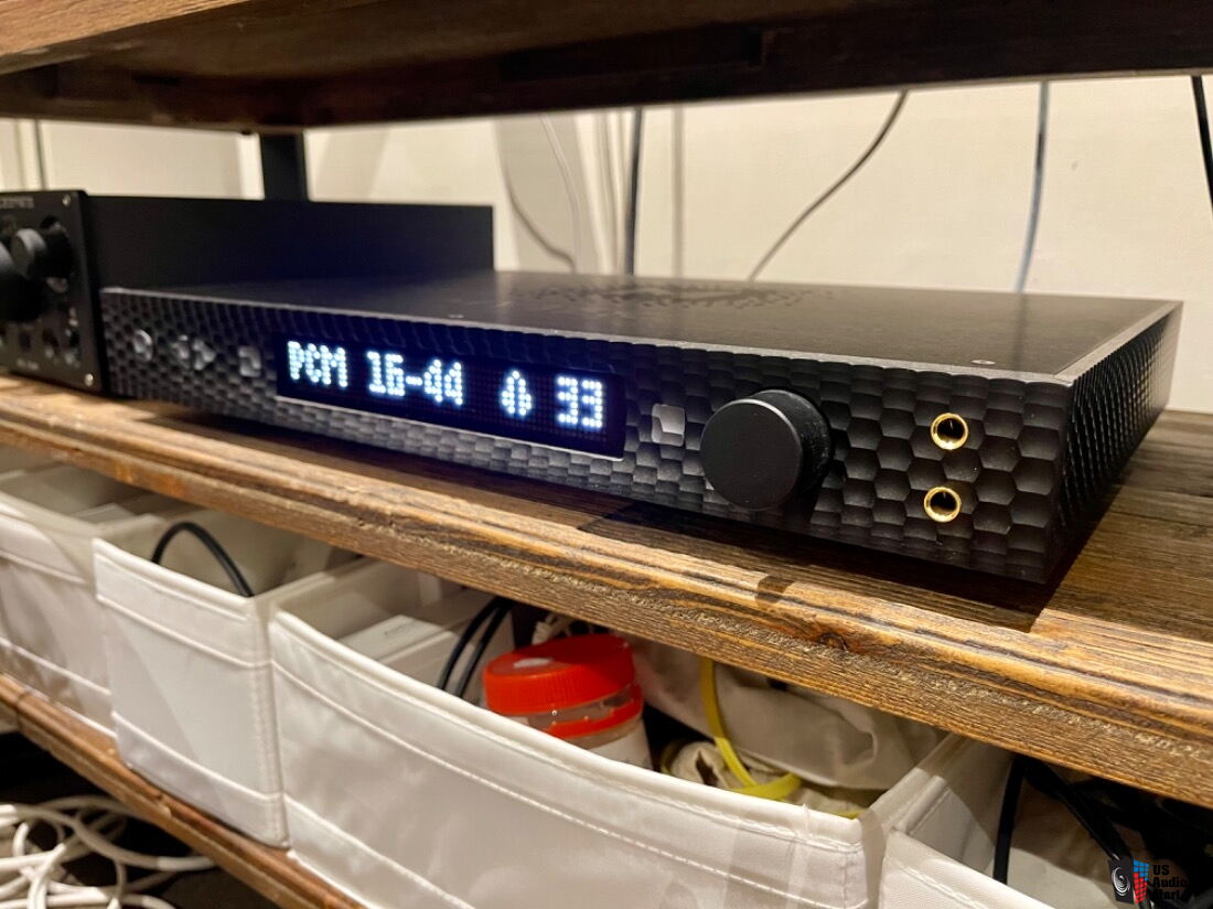Mytek Manhattan II DAC with Network Streamer Card Photo #4438419 - US ...