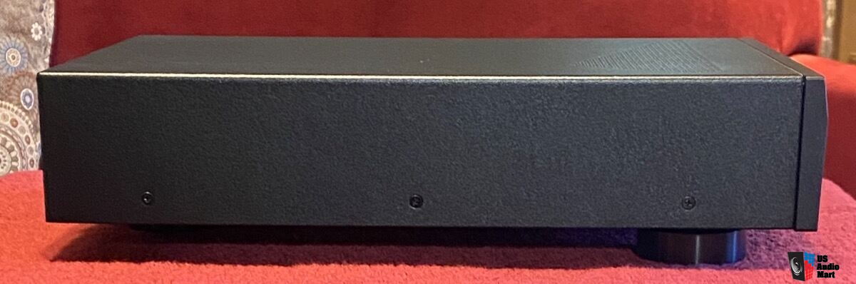 Innuos Phoenix USB Reclocker, Black, Like New Photo #4438719 - US Audio ...