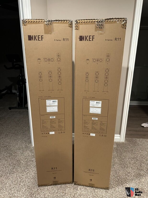 KEF R11 (Gloss Black Pair) Tower Speakers (FREE shipping Option) Photo ...