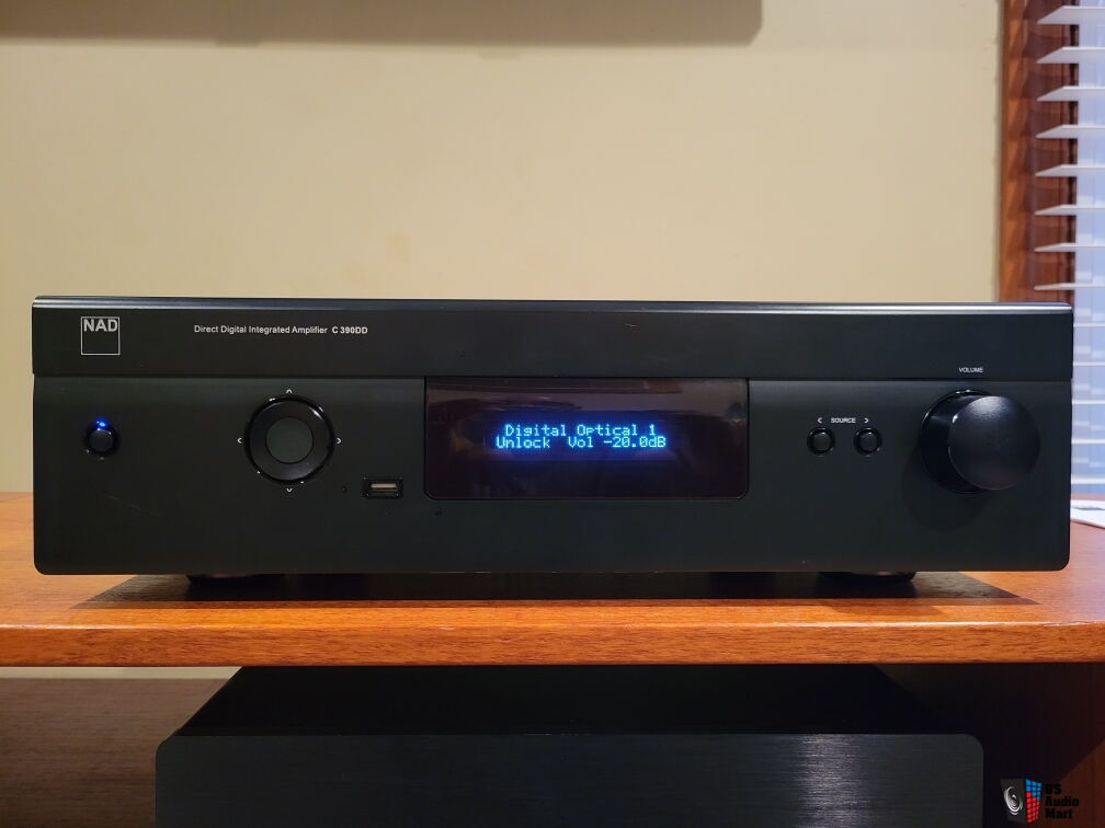 NAD C390DD Direct Digital Stereo Integrated Amplifier , very unique ...