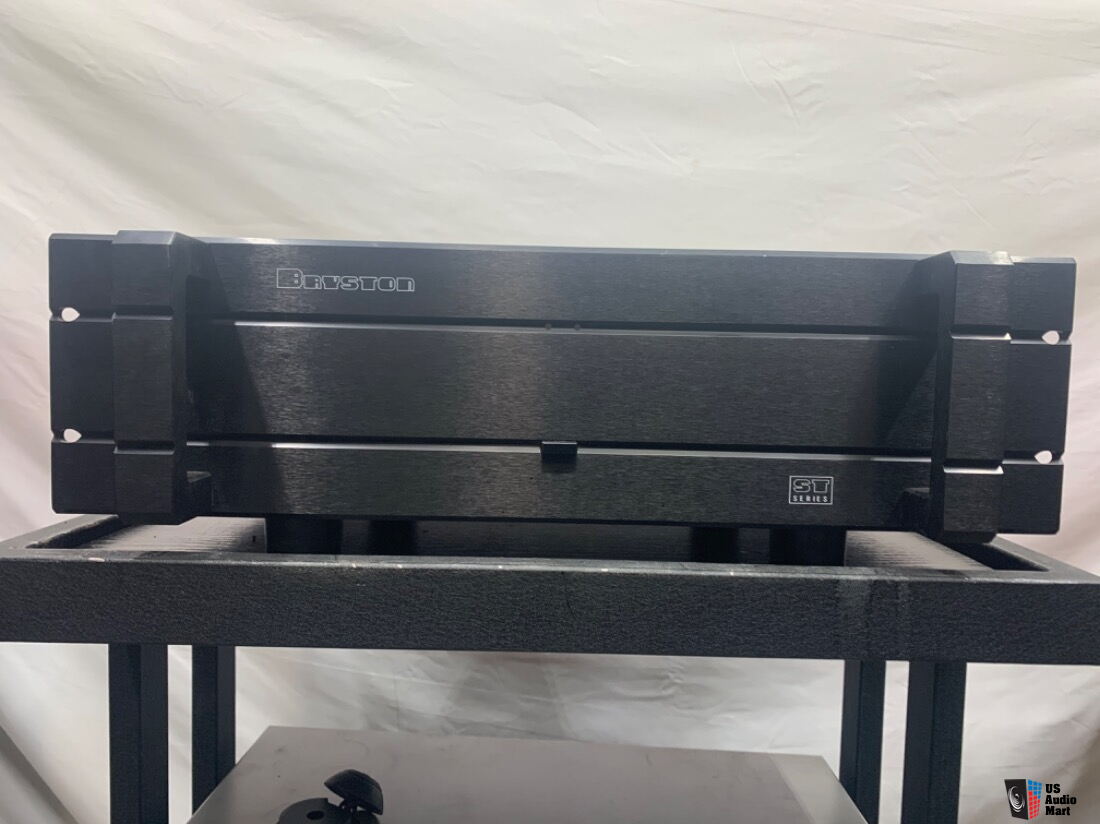 Bryston 4BST Amplifier Photo #4442724 - US Audio Mart