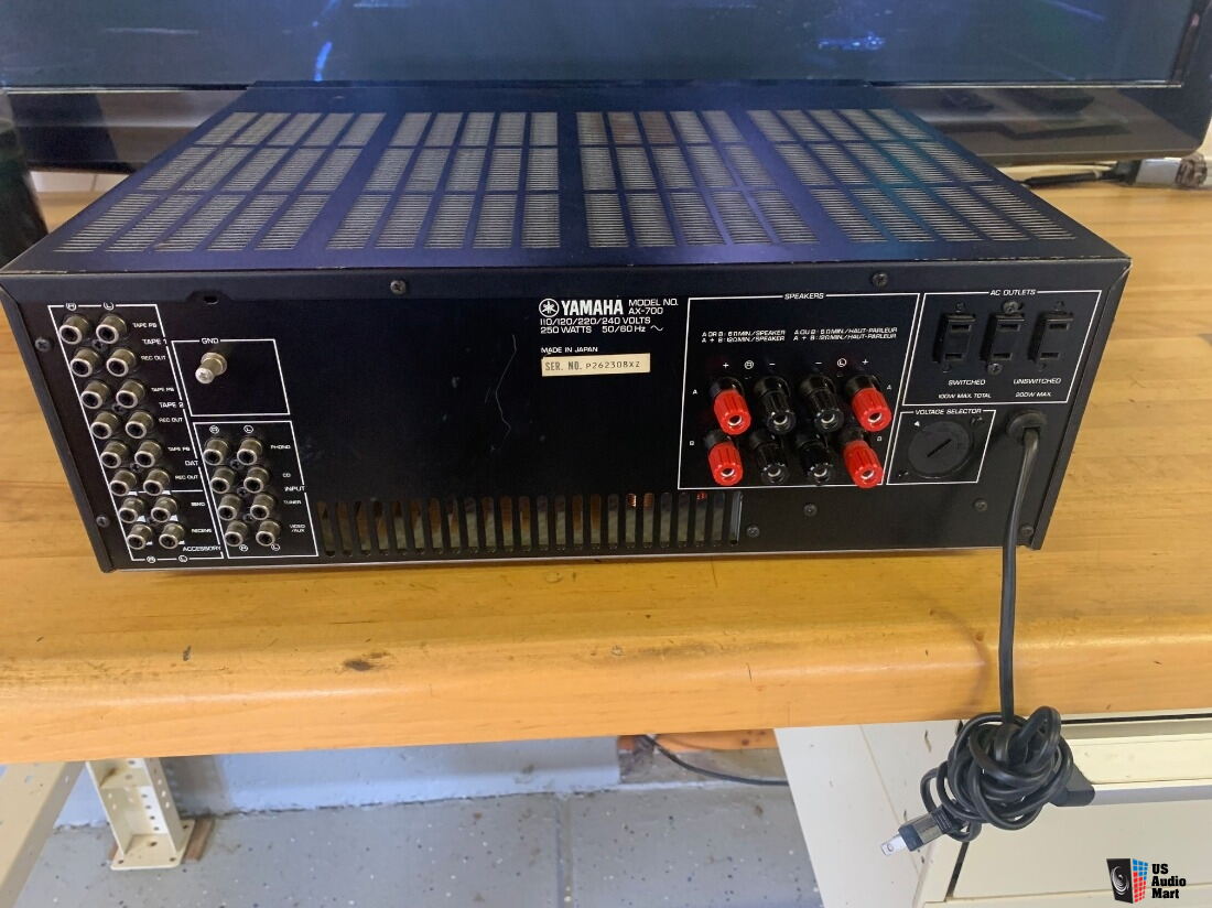 Yamaha AX-700 Integrated Amplifier! 110 WPC! Photo #4442906 - UK Audio Mart