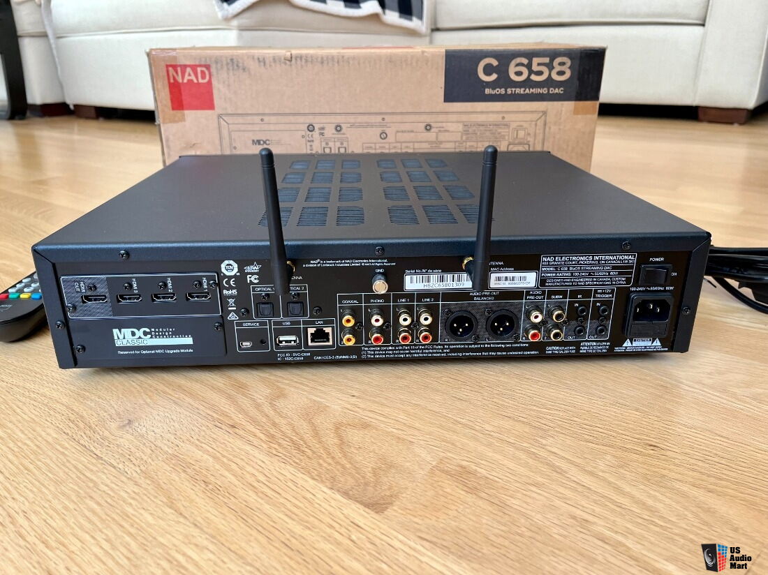 NAD C658 BluOS Streamer / DAC / Preamplifier with bonus HDMI Module ...