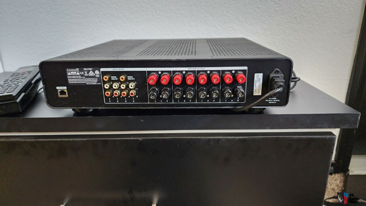 Control4 4-Zone Matrix Amplifier C4-8AMP1-B Photo #4449152 - US Audio Mart