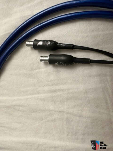 Moon Audio Blue Dragon HD800 headphone cables Photo #4450264 - US Audio ...