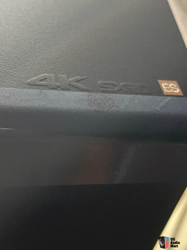 Sony VPL-XW6000 4K native laser projector Photo #4359589 - US Audio Mart