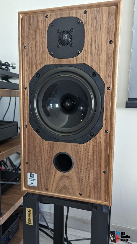 Harbeth Compact 7 es3 XD Speakers & Ton Trager Speaker Stands Photo ...
