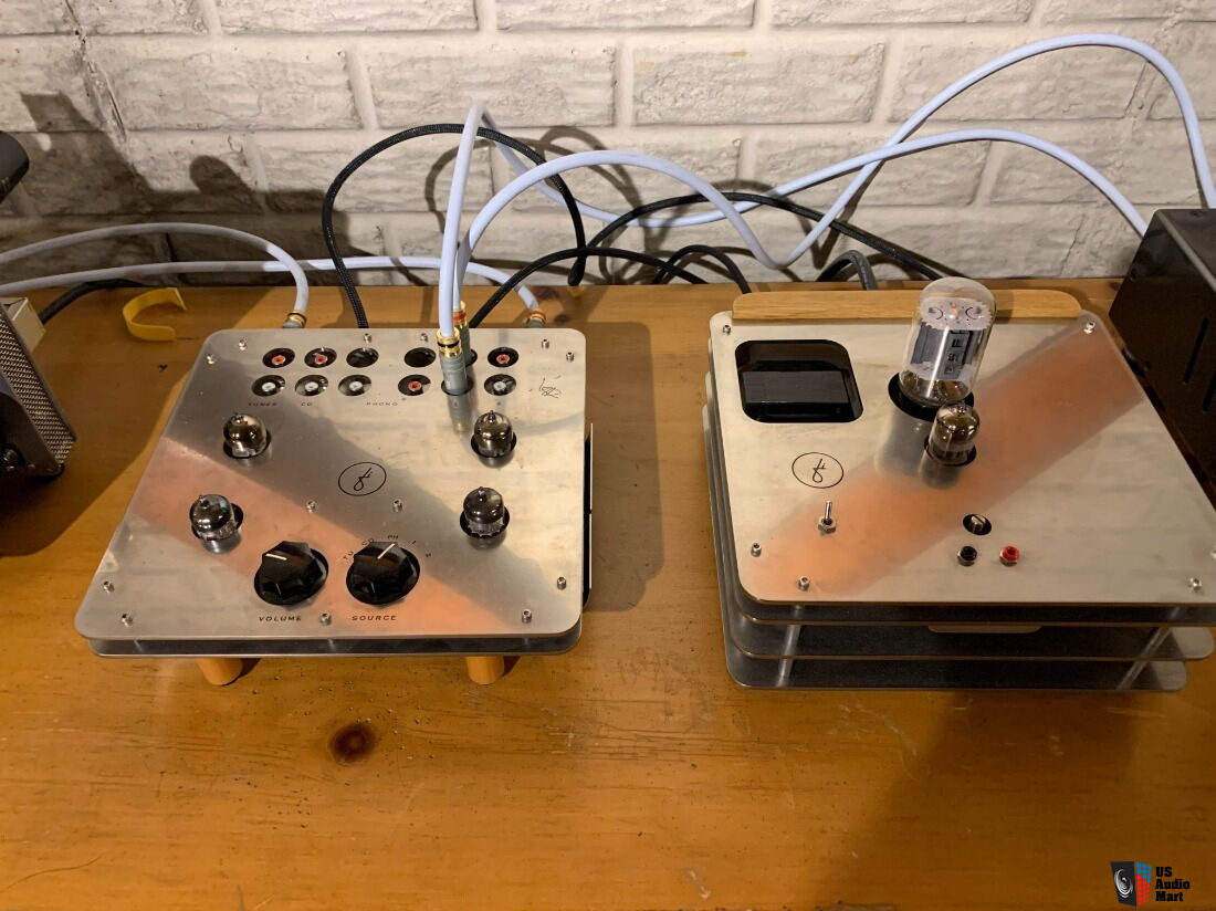 Don Garber Fi Preamp with phono stage and seperate power supply Photo ...