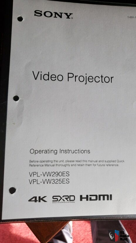 Sony VPL-VW325ES LCOS 4K projector Photo #4461320 - US Audio Mart