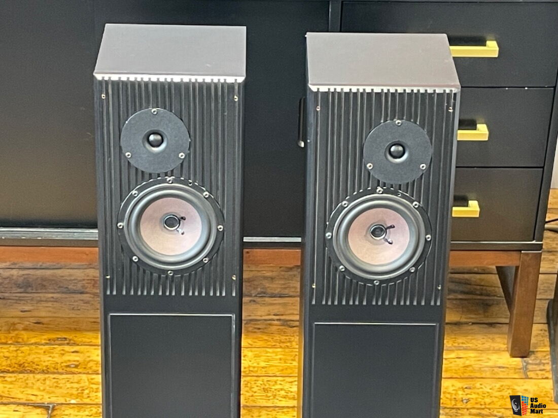 Rega, ELA Series One "Rare Shockingly Great Small Towers Photo #4461528 ...