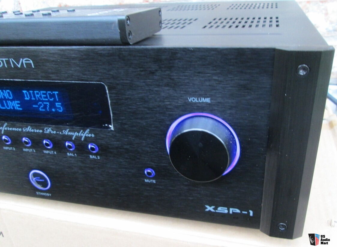 Emotiva XSP-1 Fully Balanced Preamp in original double Box W/Remote ...
