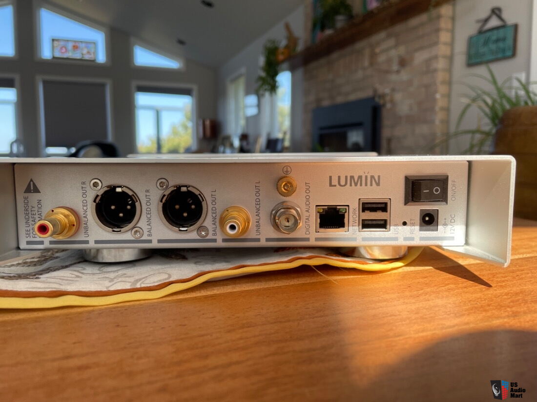 Lumin D1 dac/streamer w/ SBooster linear power supply. Free shipping ...