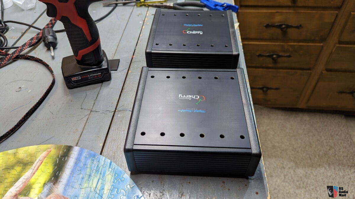 2 ea Digital Amp Company Maraschino King power supplies Photo #4466650 ...
