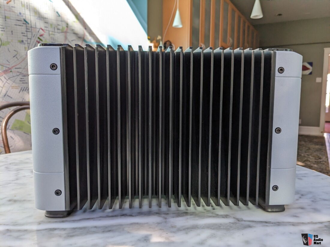 PS Audio PowerPlant 15 P15 Power Regenerator Silver Photo #4467525 - US ...