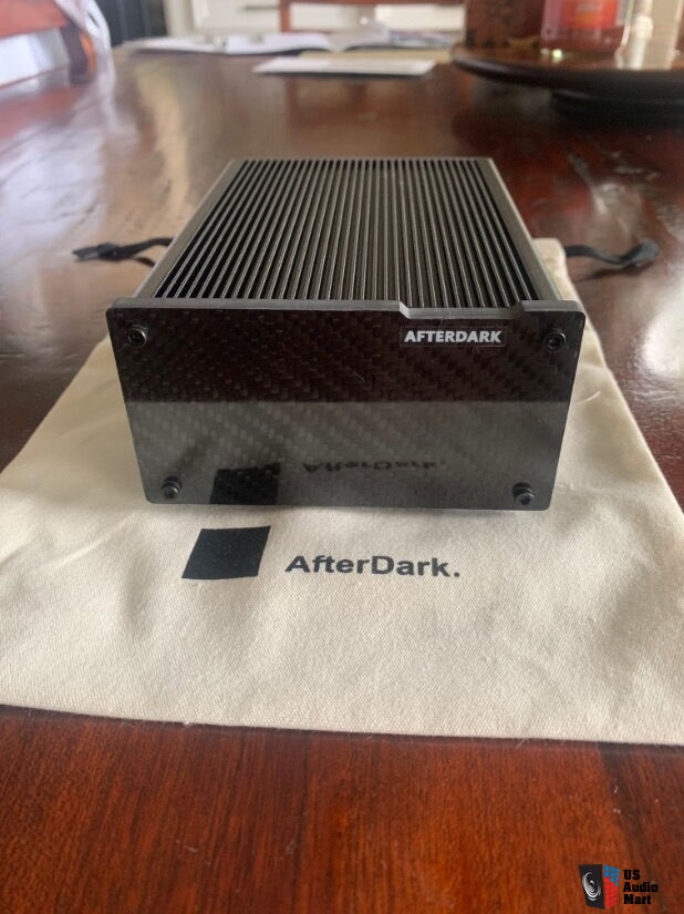 After Dark Emperor Signature 10 MHz clock Photo #4468940 - US Audio Mart