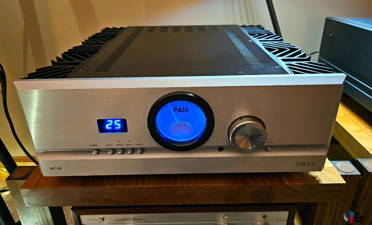 Pass Labs INT-60 Photo #4471546 - US Audio Mart