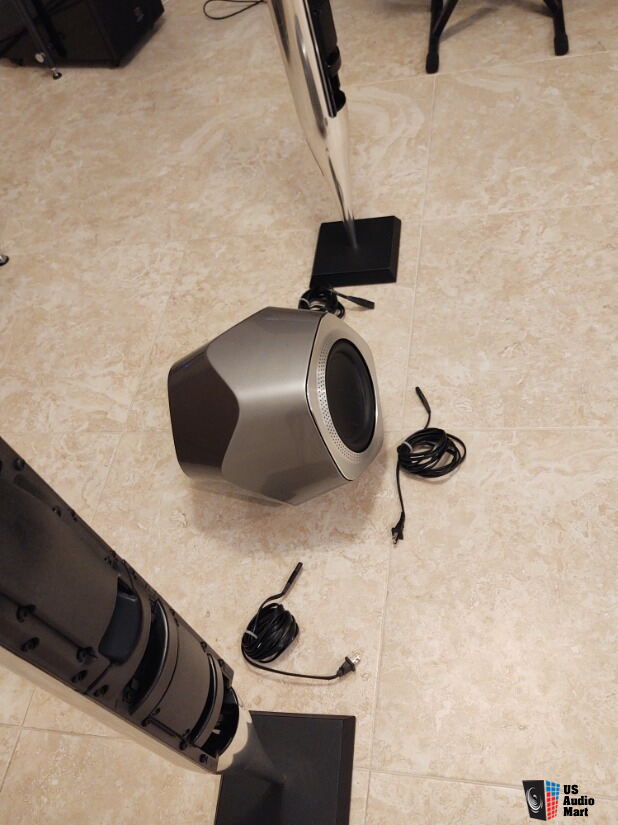 Bang and Olufsen Beolab 18 speakers with Beolab 19 Subwoofer - Look at ...