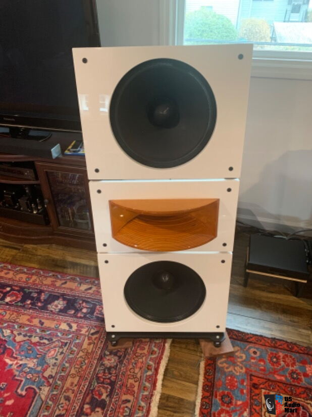 HEIL air motion transformer (AMT) crossovers & mounting baffles Photo ...