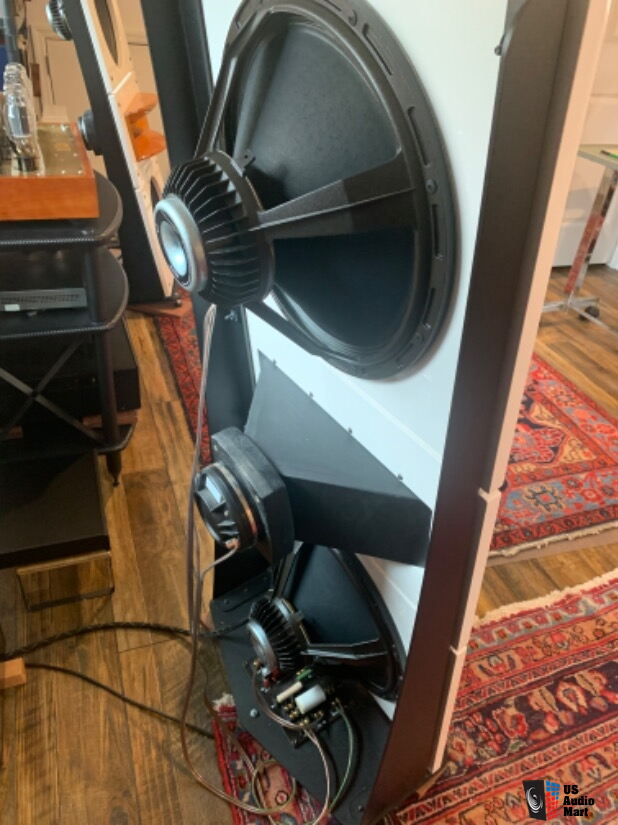 HEIL air motion transformer (AMT) crossovers & mounting baffles Photo ...