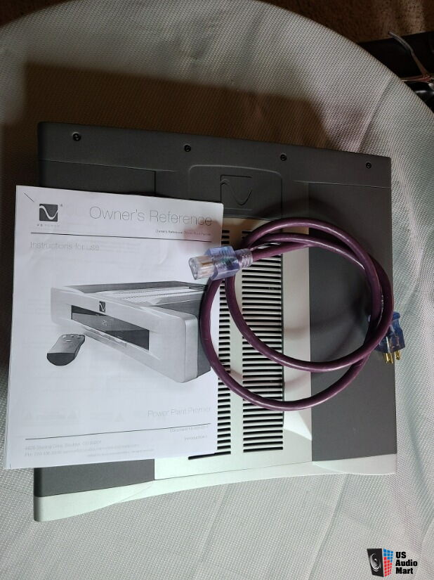 PS Audio POWERPLANT Premier power regenerator w/ Shunyata Power Cable ...